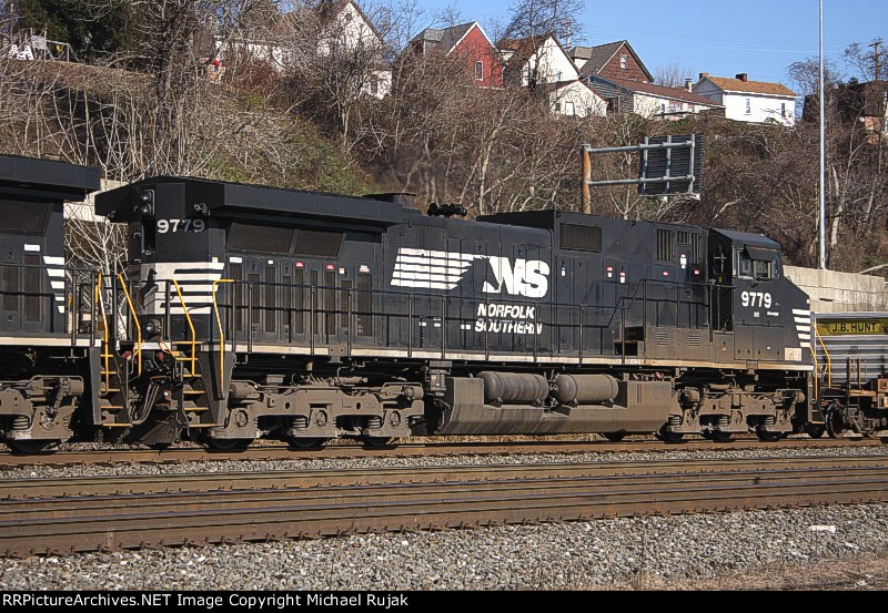 NS 9779